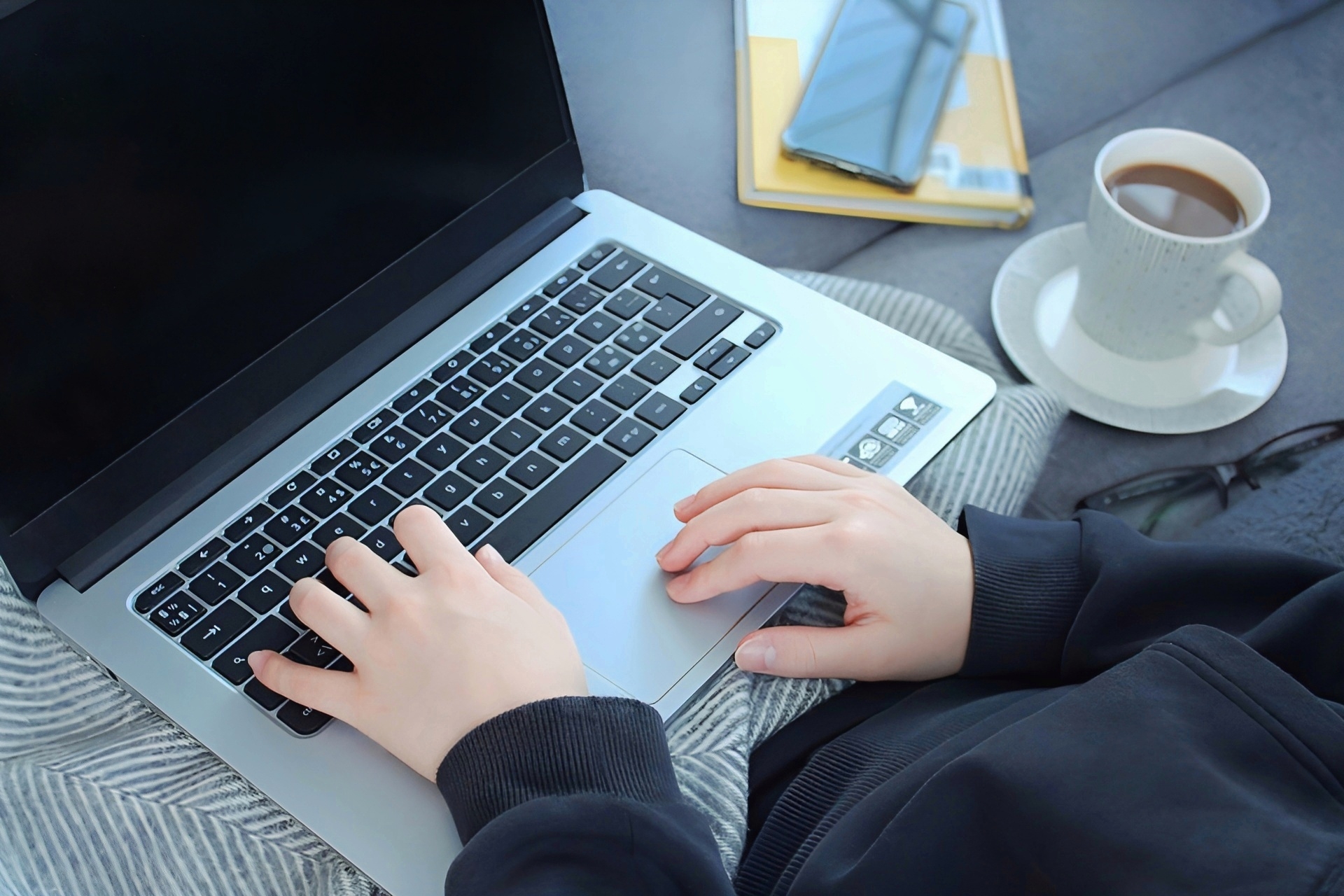 副業でnoteとブログを使い分ける方法！初心者が最短で稼ぐためのポイント | poten